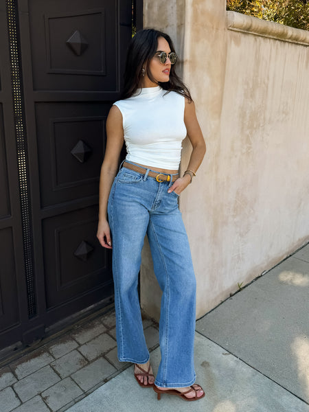 Roma Shirred Knit Top in White - Final Sale – Stitch And Feather